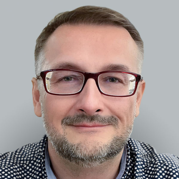 Questions about our products? | Showrooms & Partners Contact | Mute